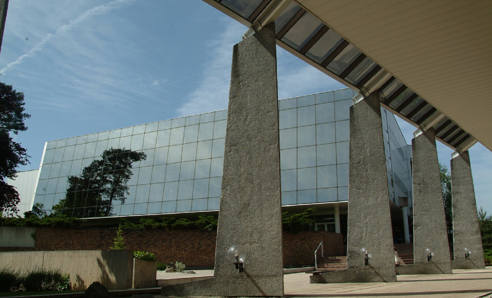 Why The INSEAD MBA Is Still Worth The Investment | InTheKnow