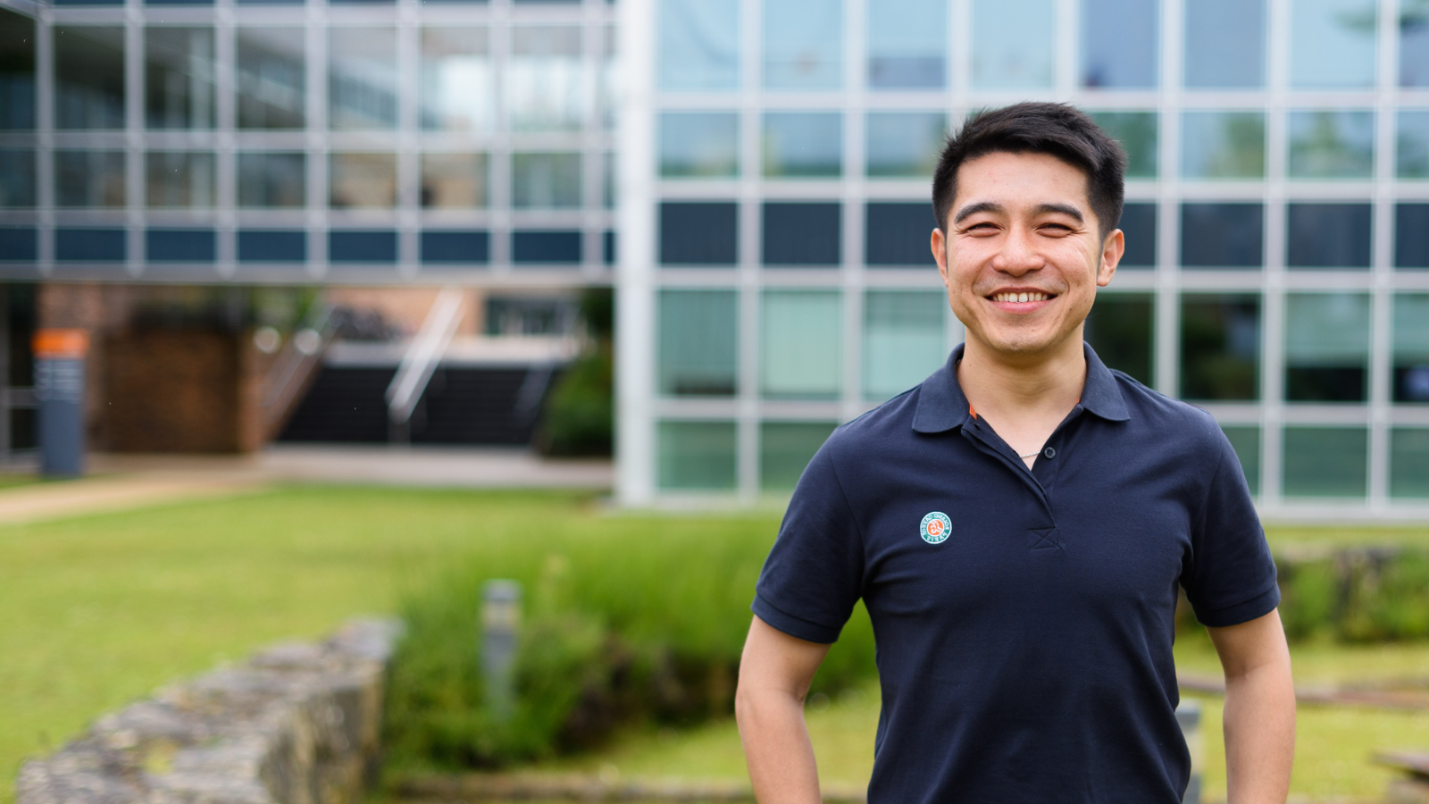 #35 - Why Is INSEAD the Top Destination for Aspiring Consultants? | InTheKnow